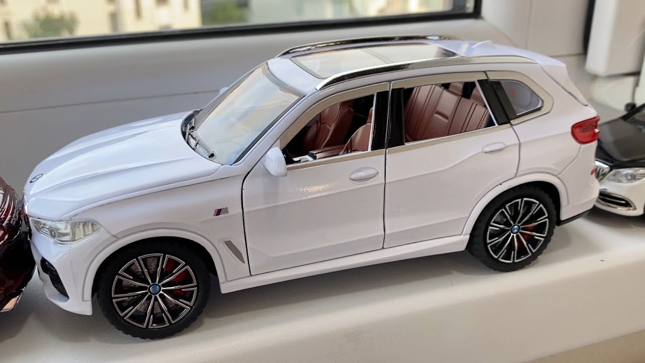 Insane Detail on These Realistic Diecast Model Cars - YouTube