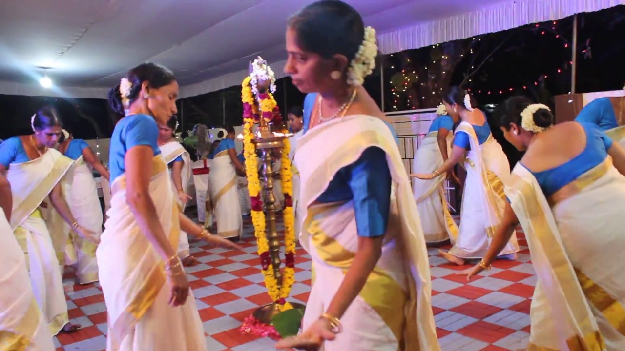 Thiruvathira on Mehandi Function At Puthenpurayil ,Chingoli,Alapuzha ...