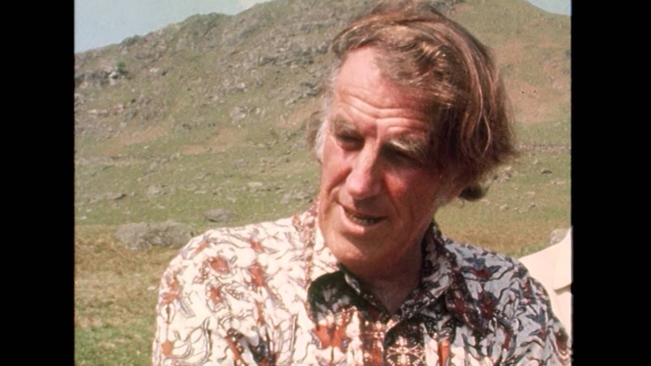 Sir Edmund Hillary Tenzing Norgay In the Summit of Mt. Everest - YouTube