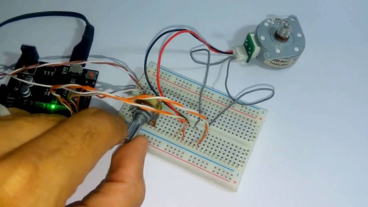 CONTROLANDO MOTOR DE PASSO COM POTENCIÔMETRO E ARDUINO - YouTube