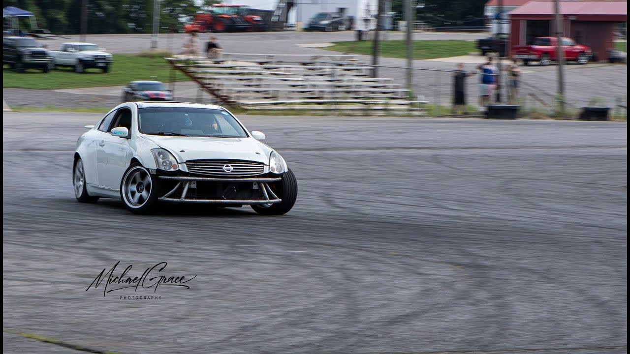 Dylan's 2003 g35 at Clarksville Drift - YouTube