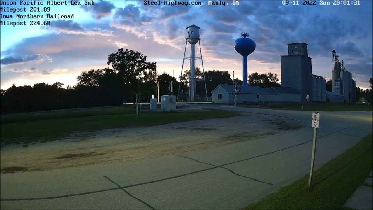 Sunset over Manly, IA on September 11, 2022 #steelhighway - YouTube