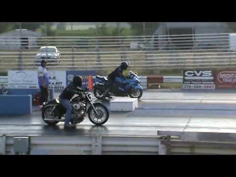 Sportster Drag race - YouTube
