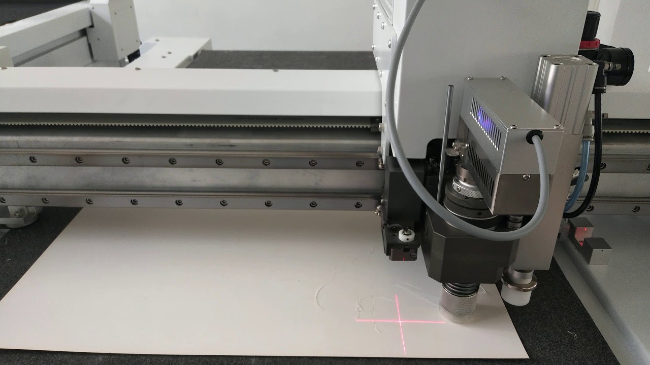 box sample with V cut cardboard - YouTube