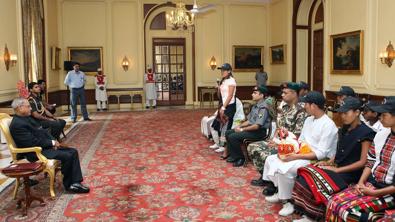 President Mukherjee meets students from Moreh, Chandel District ...