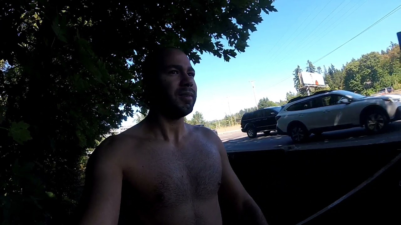 High Rocks Park Oregon cliff jumping - YouTube
