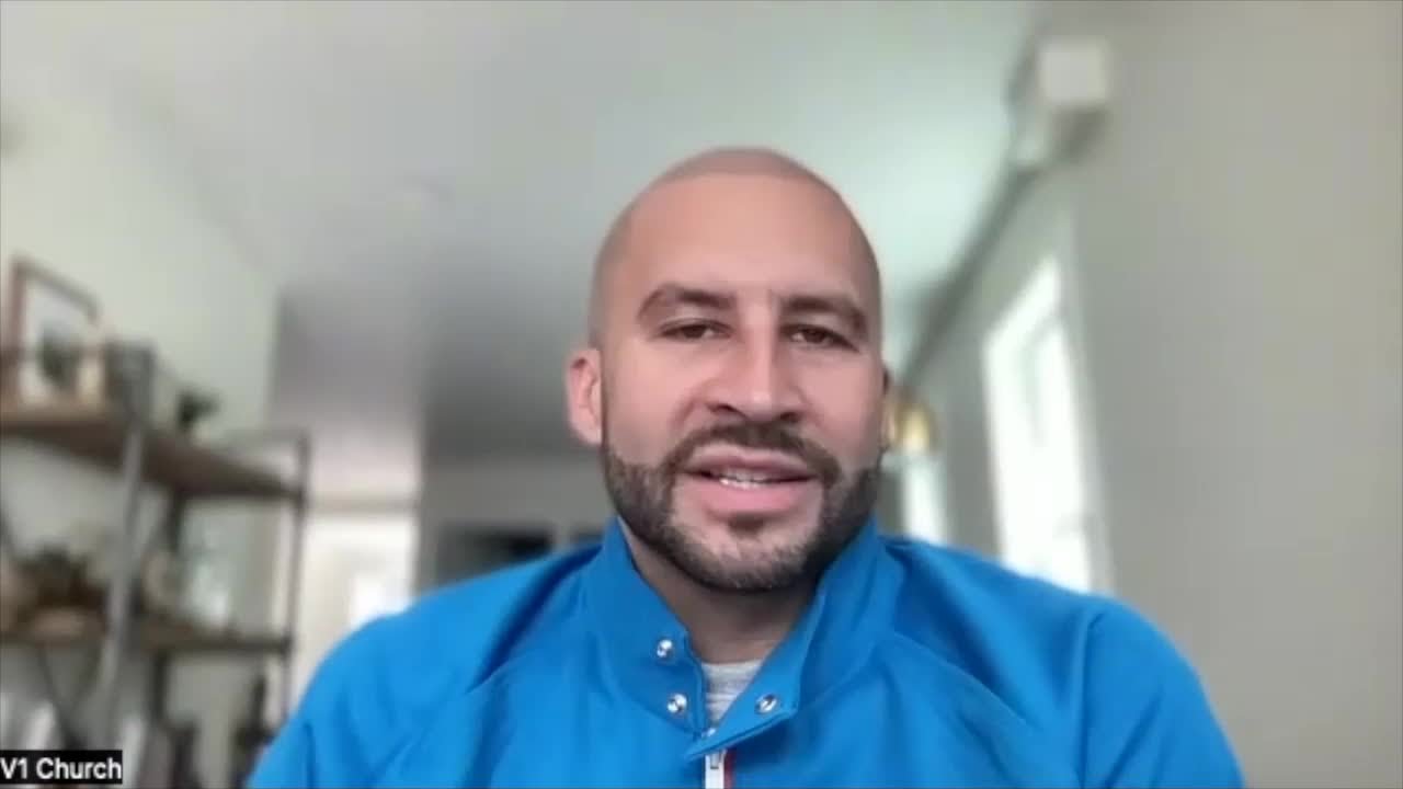 Mike Signorelli challenges pastors to 'get comfortable' with engaging ...