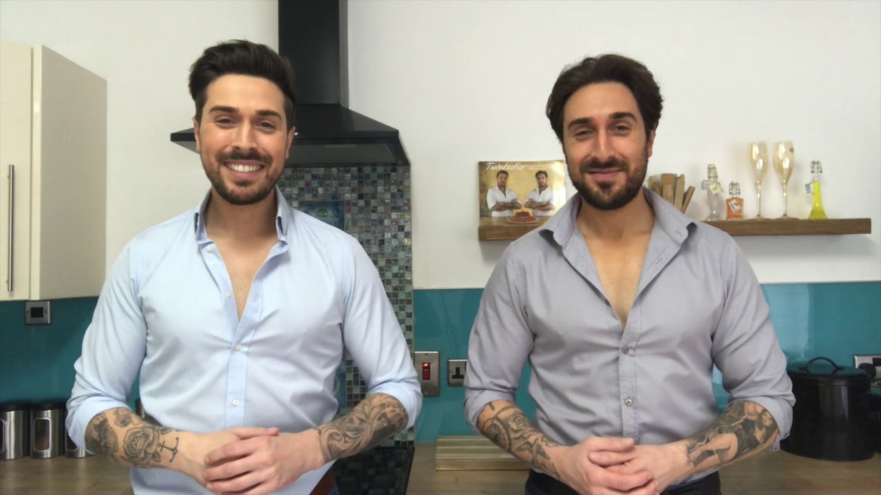 VALENTINES DAY LOVE CAKE - THE ALBERTI TWINS - YouTube