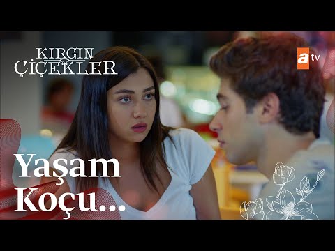Meral ve Mert internetten elbise bakıyor👗- Kırgın Çiçekler 90. Bölüm