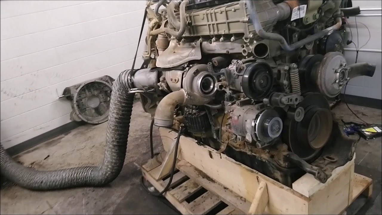 2013 Detroit Diesel DD13 Engine - YouTube