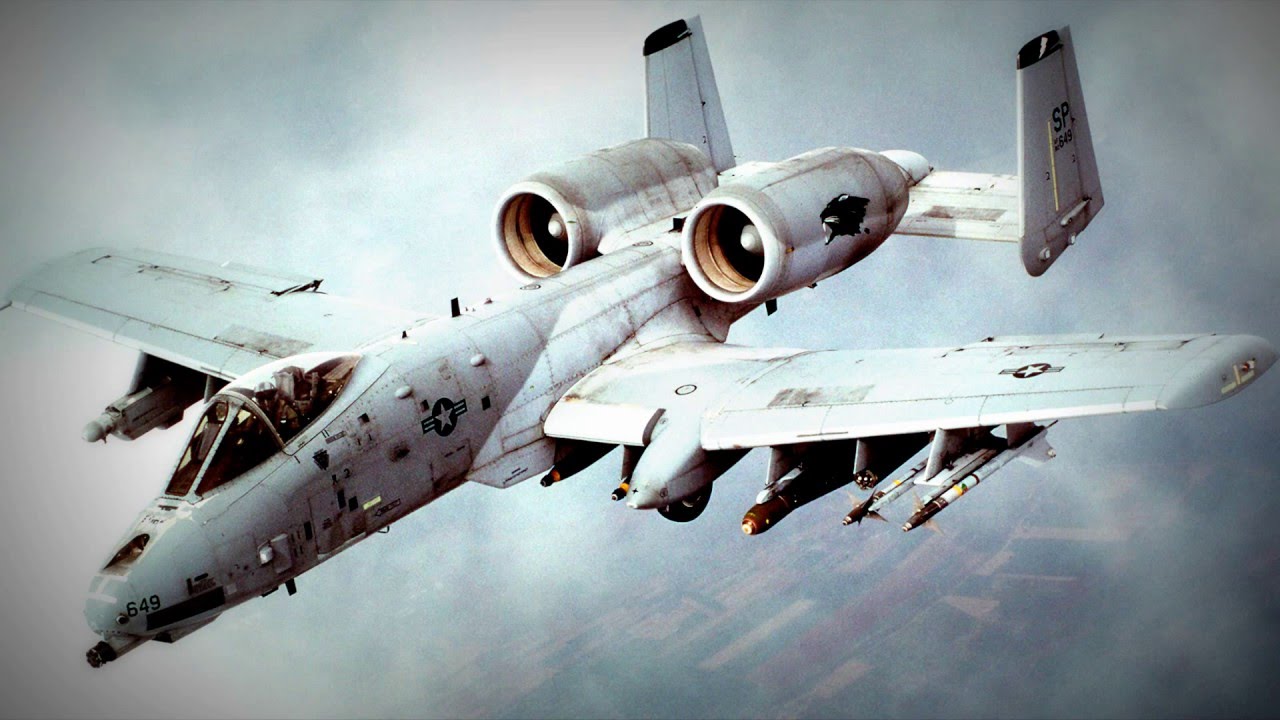 A-10 Thunderbolt II (30mm-Sound) - YouTube