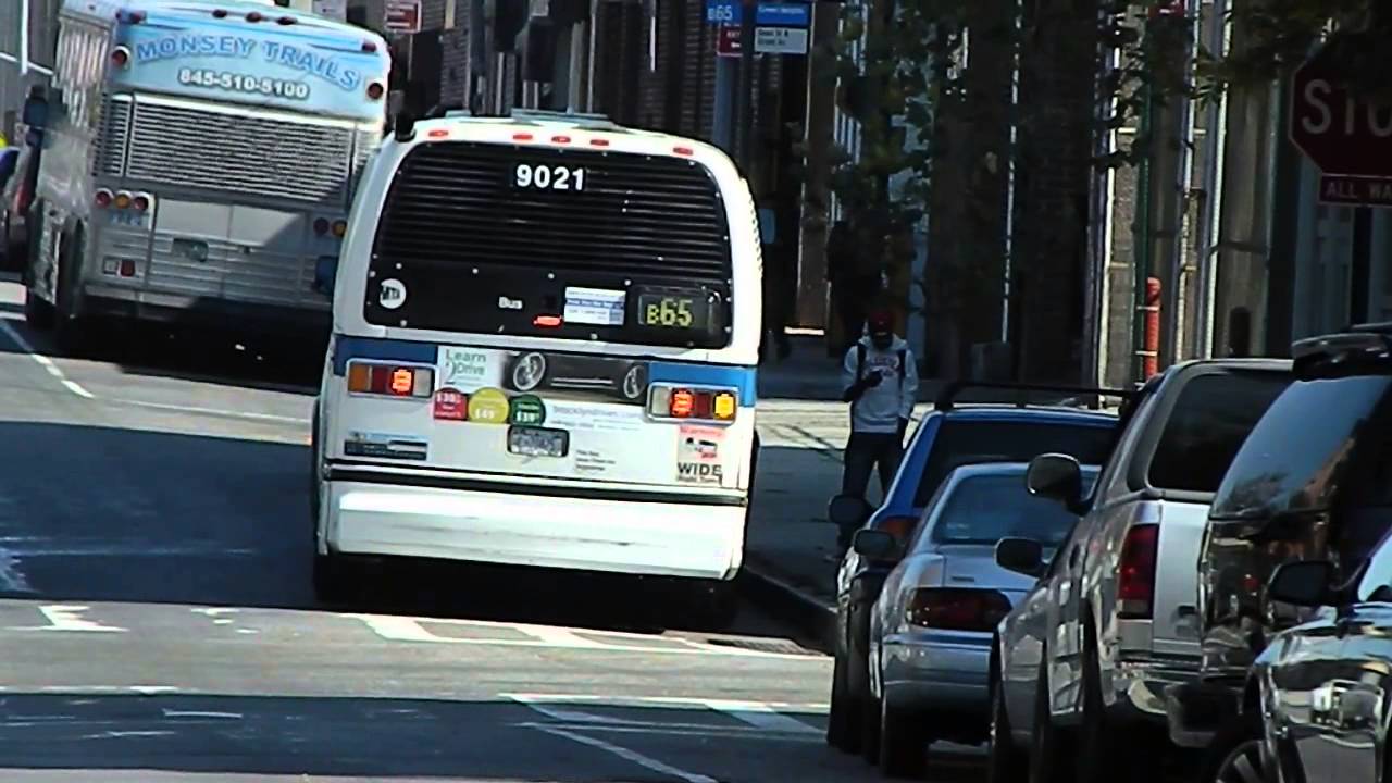MTA New York City Bus 1996 NovaBUS T80206 "RTS-06" #9021 on the B65 ...