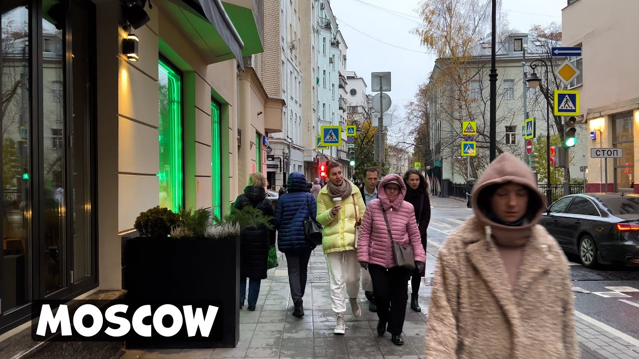 🇷🇺 [4K] The best city on the planet! Walking on a cold day in Moscow ...
