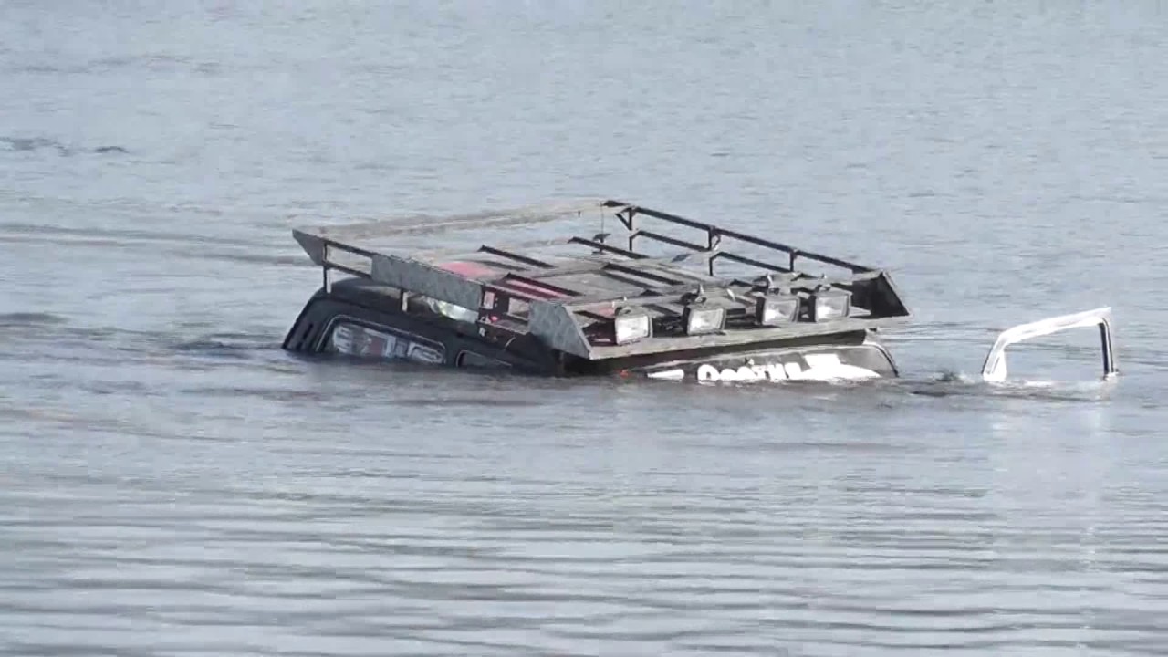 Cars driving into water Extreme Compilation - YouTube