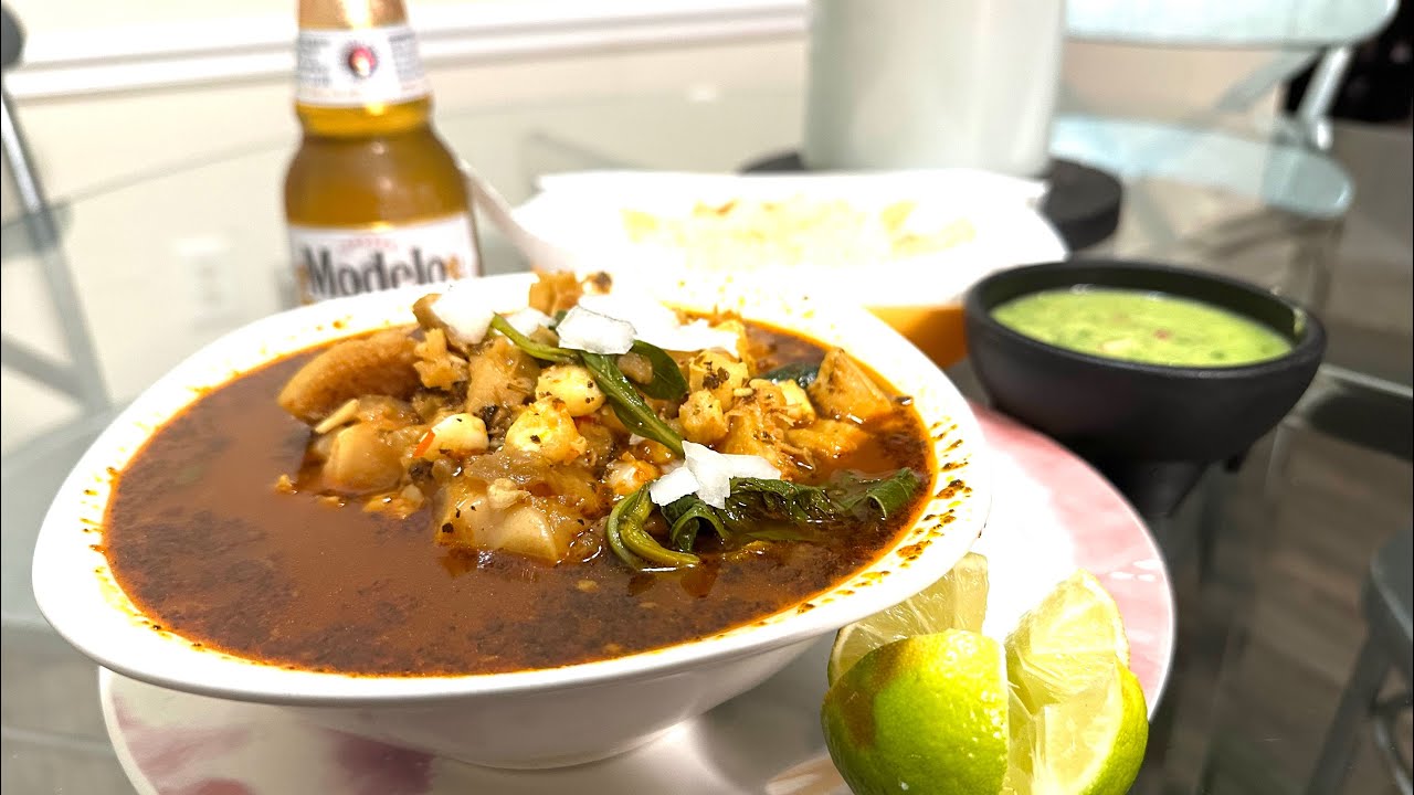 Menudo Rojo Mexicano Muy Sabroso Y Fácil!! - YouTube