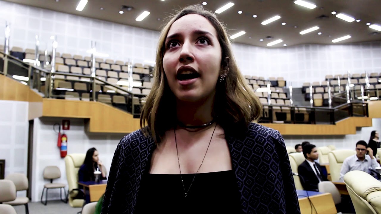 Projeto Politizar (Isabela Maria Serra) - YouTube