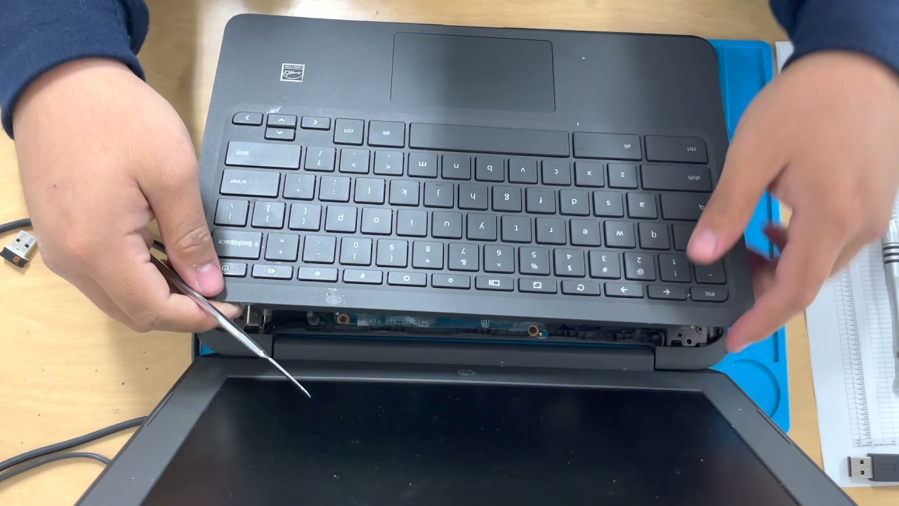 Chromebook 11 G6 EE Dead (No Power) Repair - YouTube