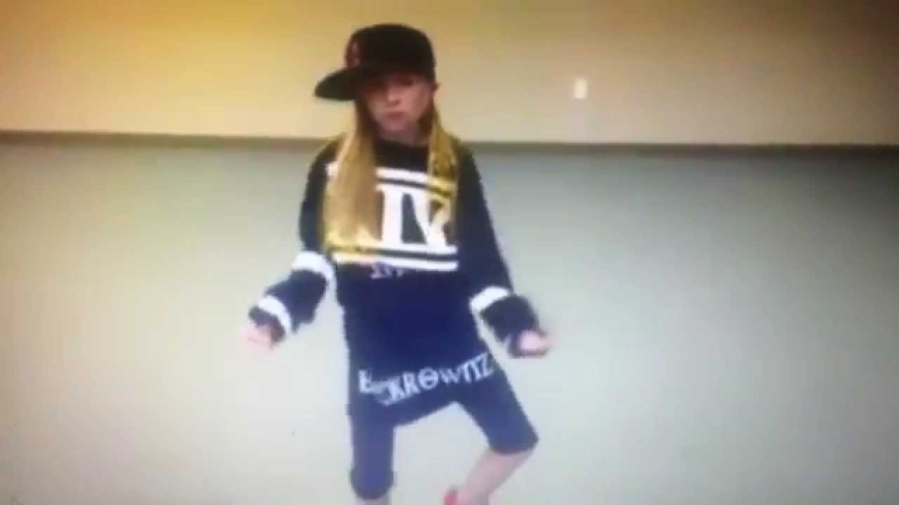 Phish Tube Groove 8/14/15 ~ Sarah Lil' Mini Phoenix - YouTube