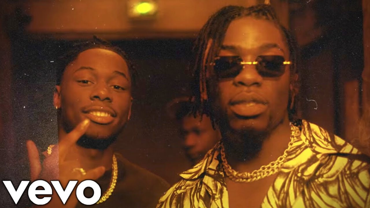 Tiakola - Combien ft. GAZO (Clip Officiel) - YouTube