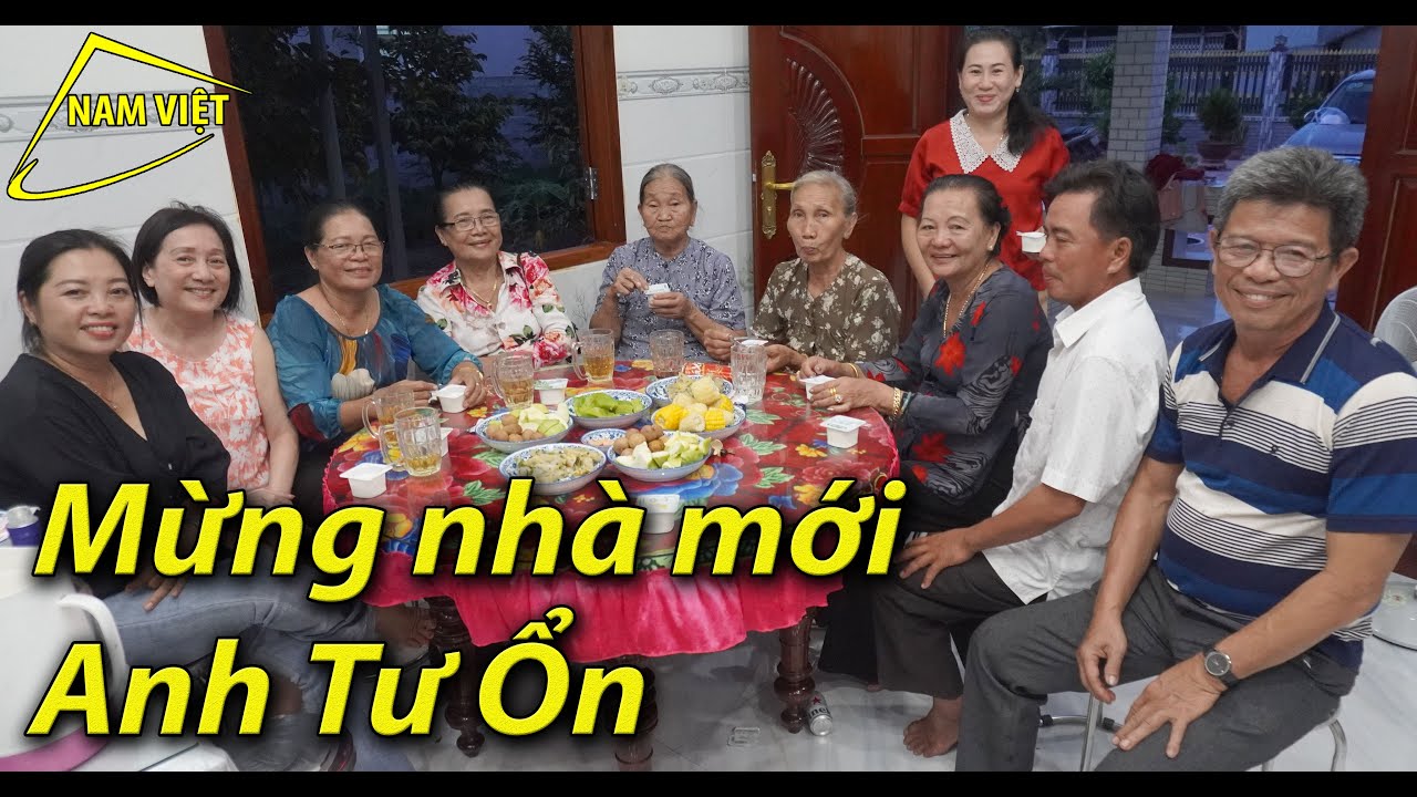 Anh 4 Ổn (con Má 3) cảm động: Má 2 - Má 5 - Cậu Mợ 7 - Dì 15 đến Mừng ...