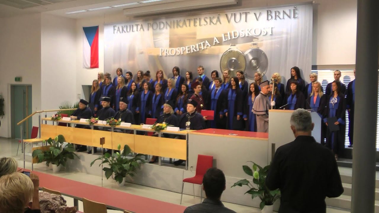 VUT Brno promoce 2013 - YouTube
