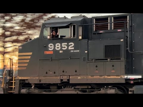The Amazing Female Conductor on NS 96Z Herzog Train! - YouTube