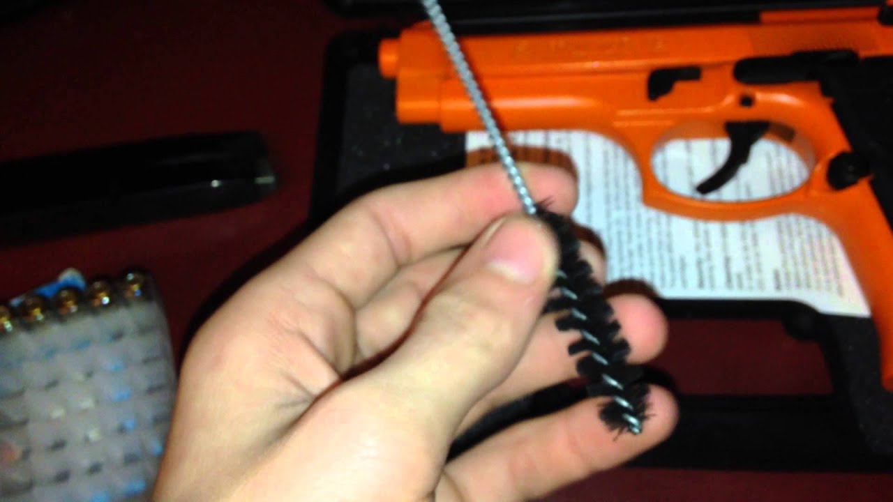 Bruni mod. 92 blank gun, review/shooting video - YouTube