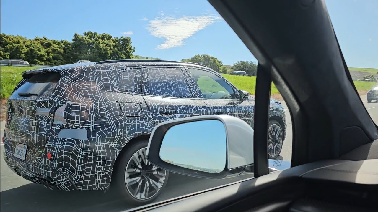 Mystery Vehicle Spotted - YouTube
