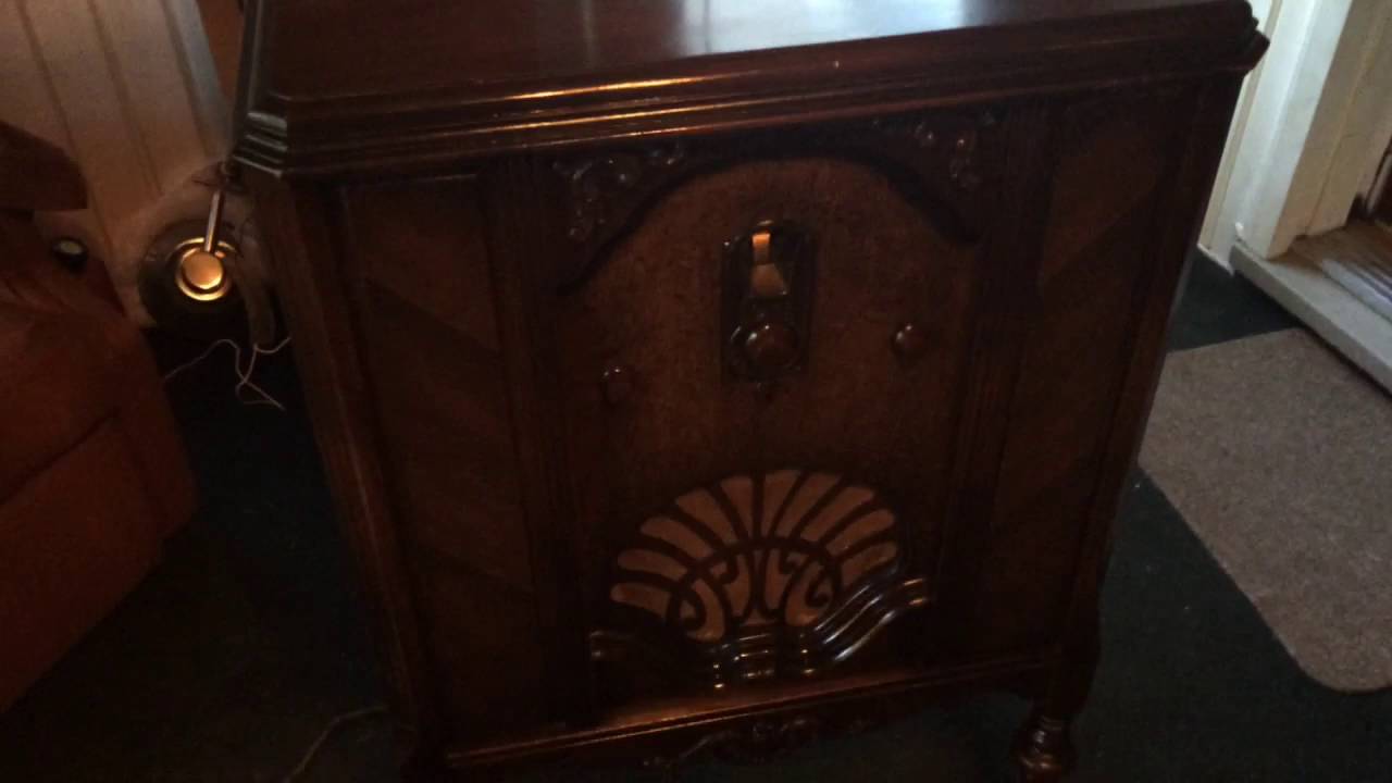 1929 Philco Model 87 Low Boy - YouTube