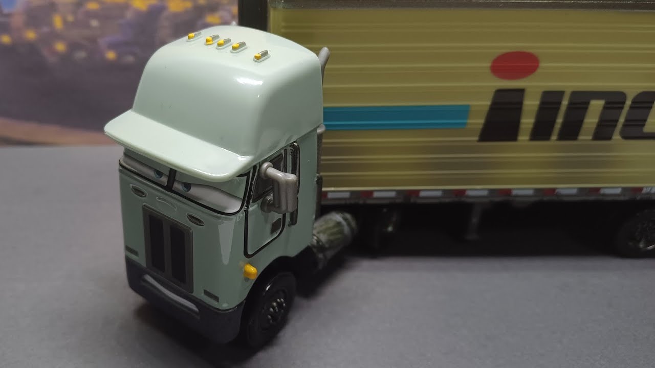 Mattel Disney/Pixar Cars Chet Boxkaar (Top Down Truck Stop Hauler ...