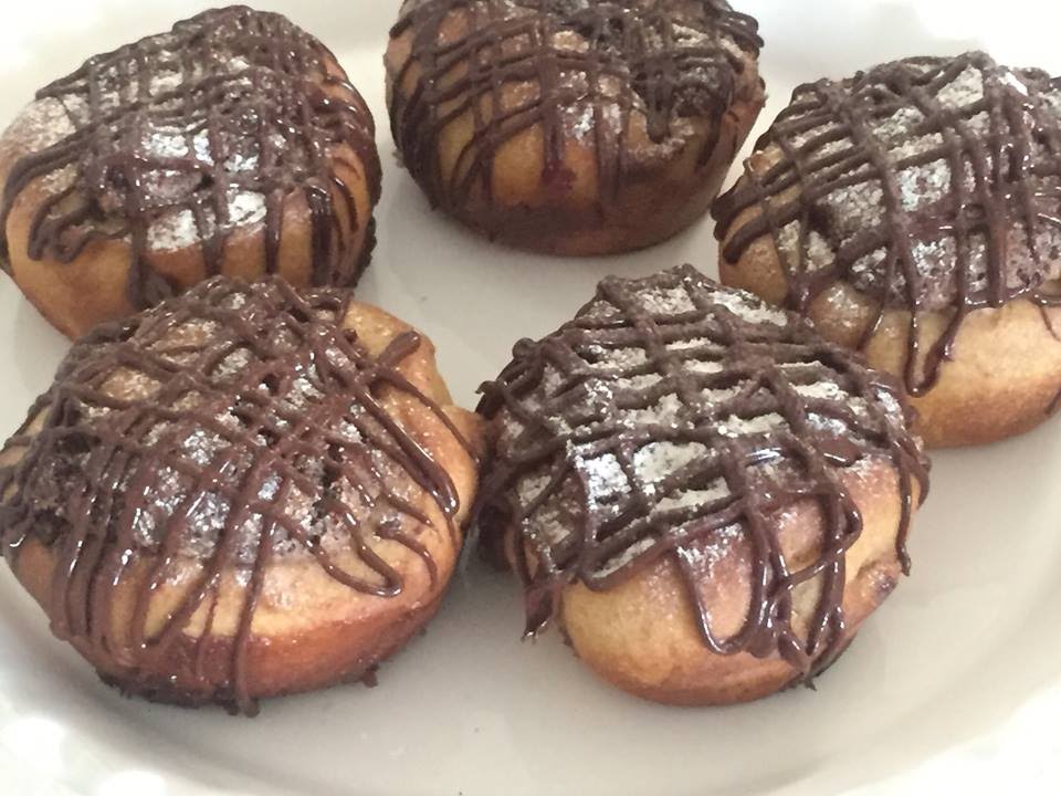 Mini Chocolate Cinnamon Buns - YouTube