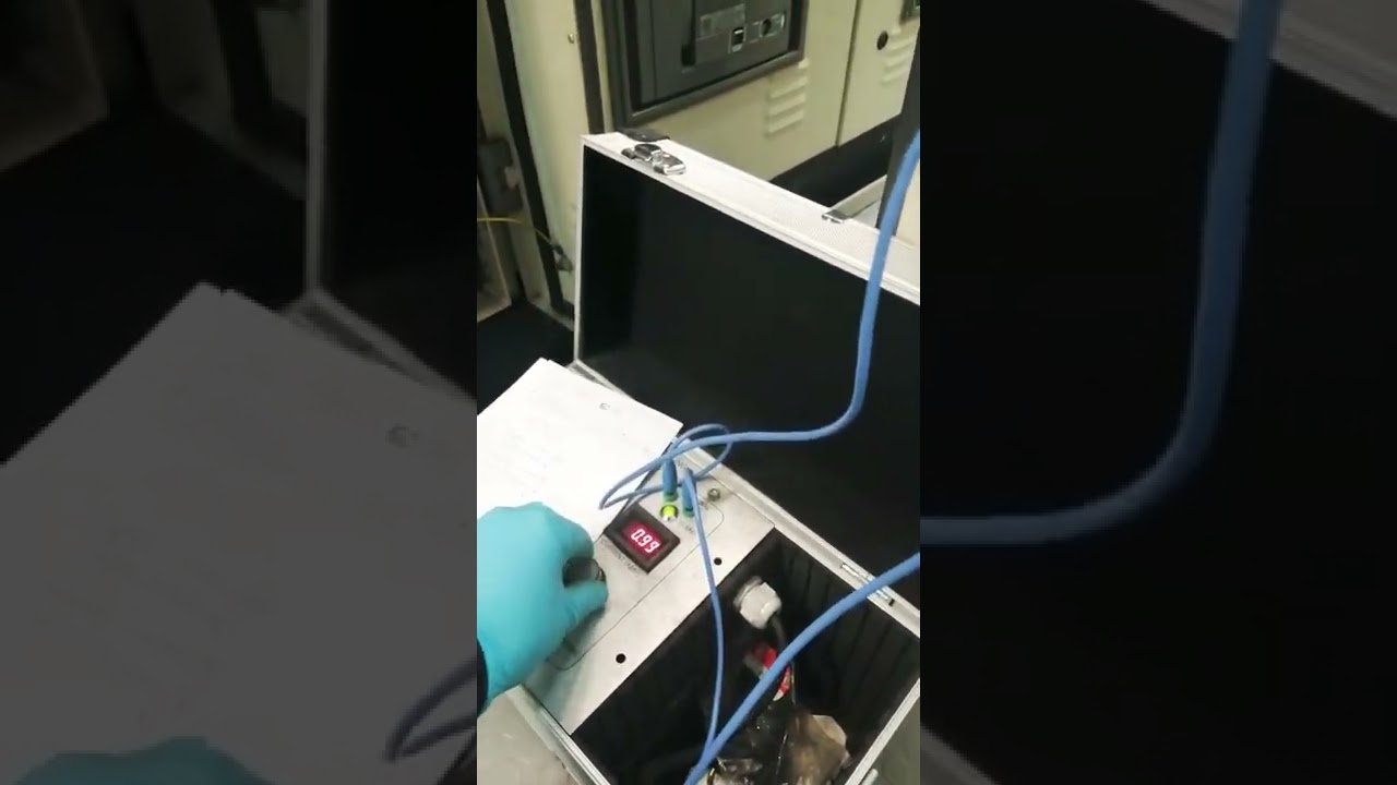 Calibración de sobrecarga(overcurrent) de un generador de cola del ...