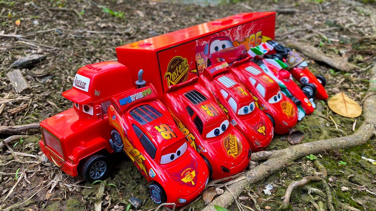 looking for lightning mcqueen natalie certain sally carrera mater chick ...