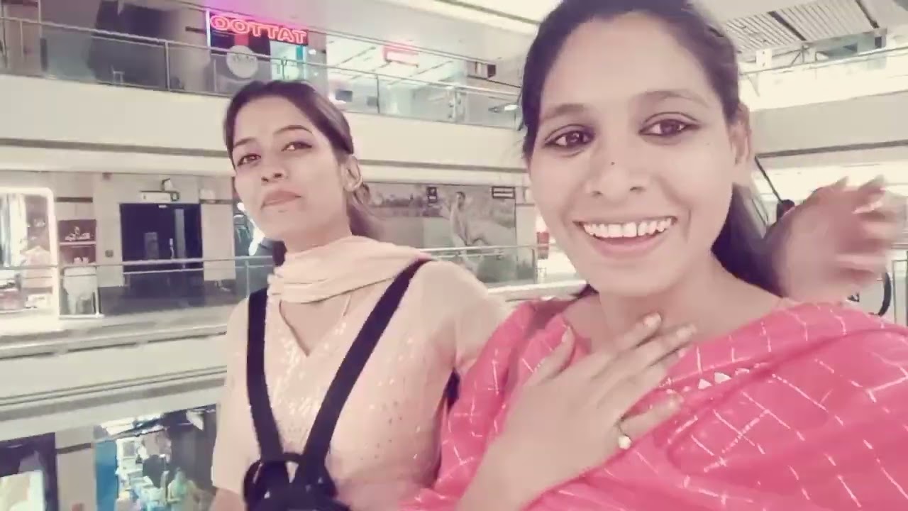 going Mall😄😄 || Delhi Rohini G3S mall || palak872 || my friend - YouTube