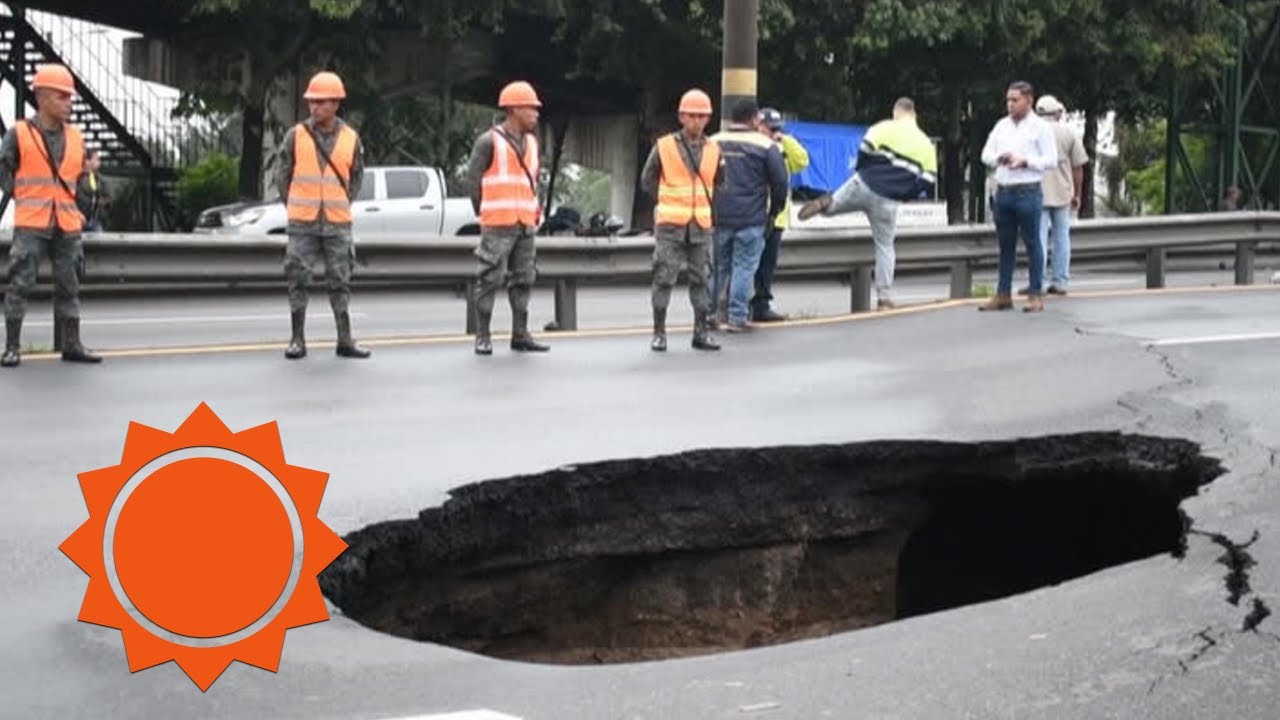 Highway collapses in Guatemala due to heavy rain | AccuWeather - YouTube