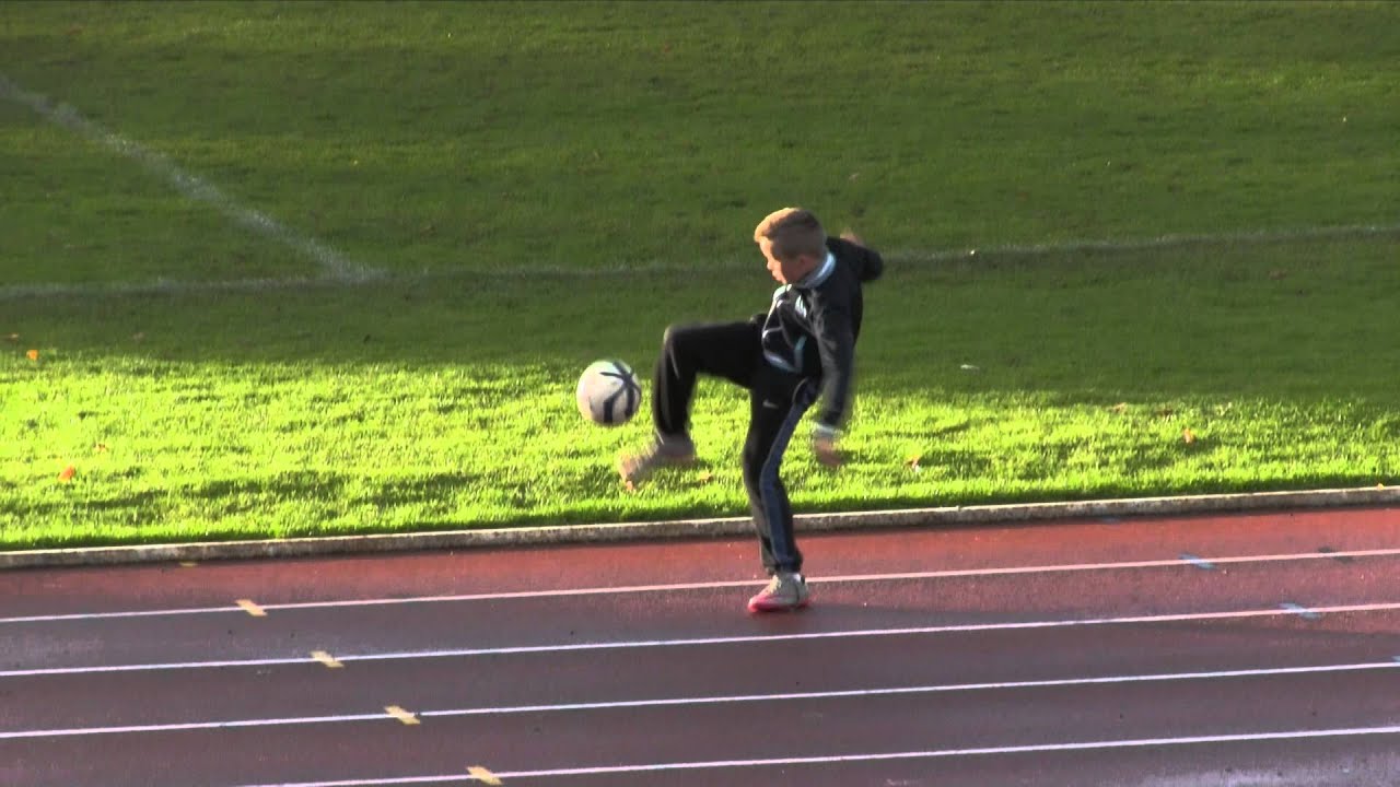 DC Round The World Football Skill - YouTube