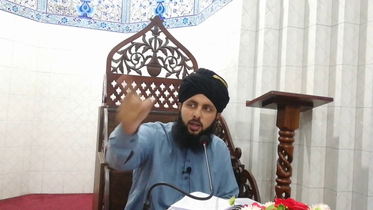 Syed Abdul Basit Bukhari. (کھانا کھانے میں لالچ کرنا) - YouTube