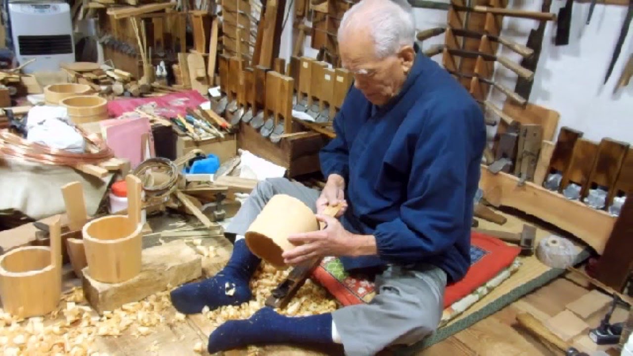 Making Japanese Water Buckets by Hand - YouTube
