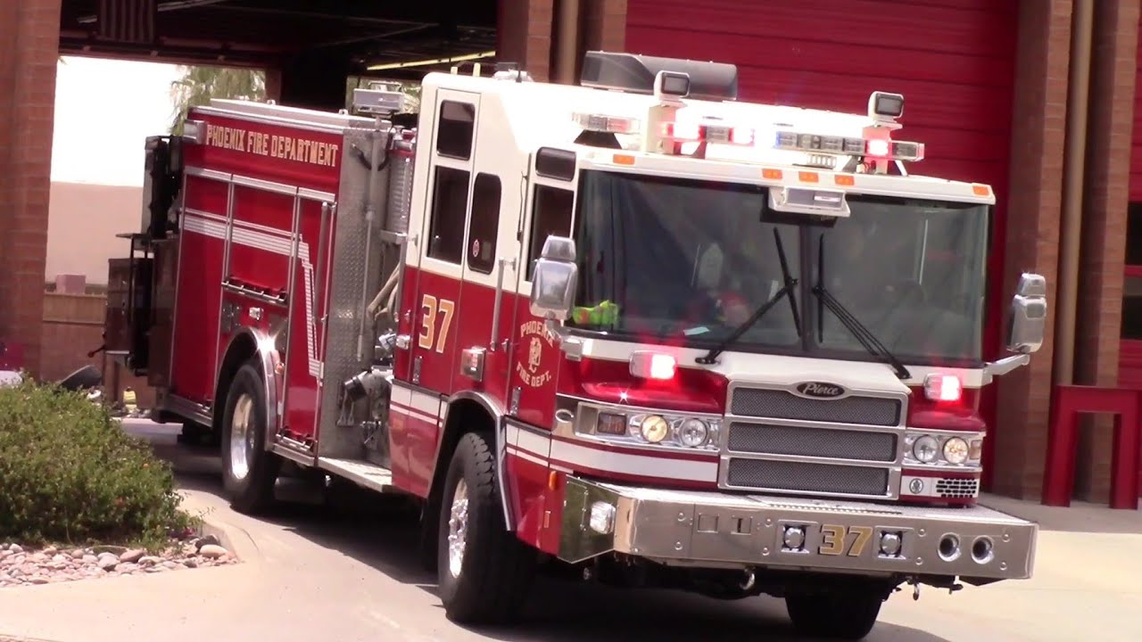 Phoenix Fire Dept. Engine 37 Responding - YouTube