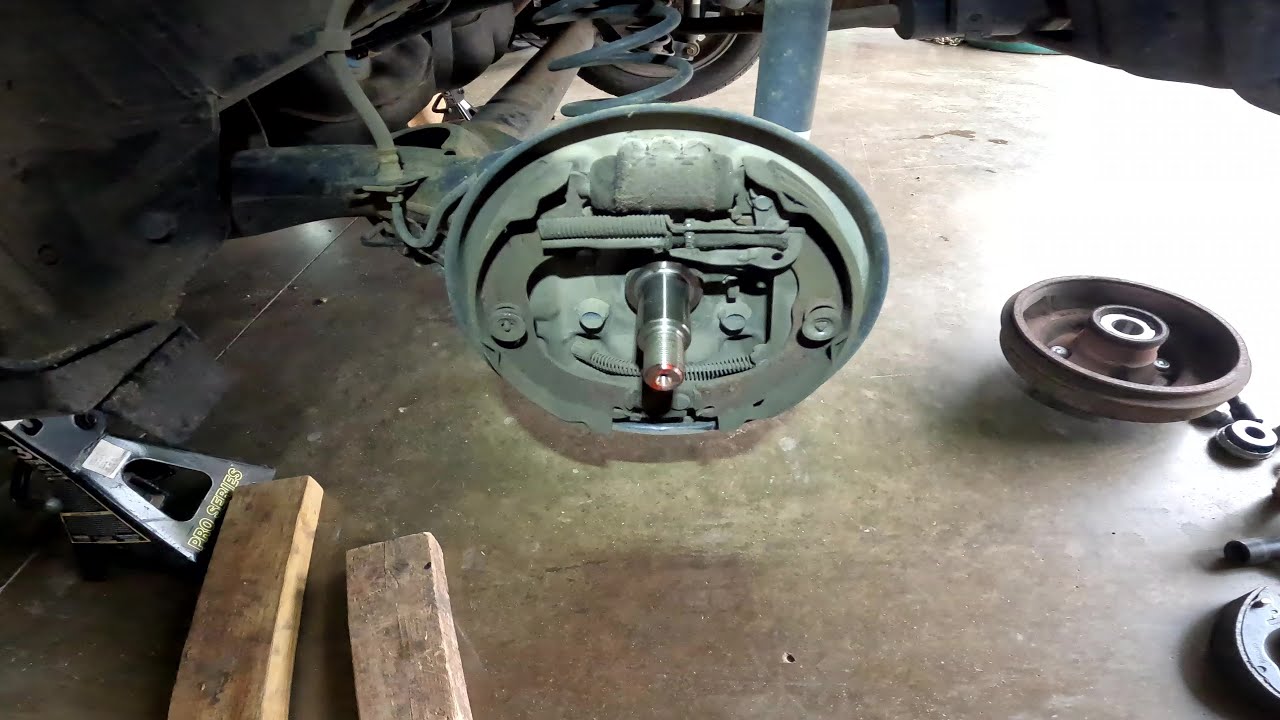 Rear brakes on a 2021 Mitsubishi Mirage G4#diy,#mitsubishi,#mirage,# ...