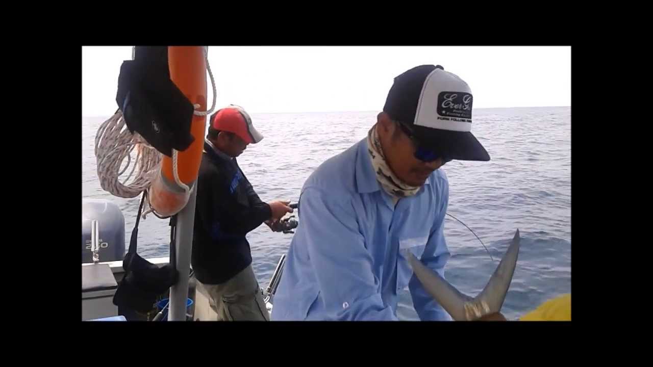 trip mancing kuala rompin mei 2013 part 2 - YouTube