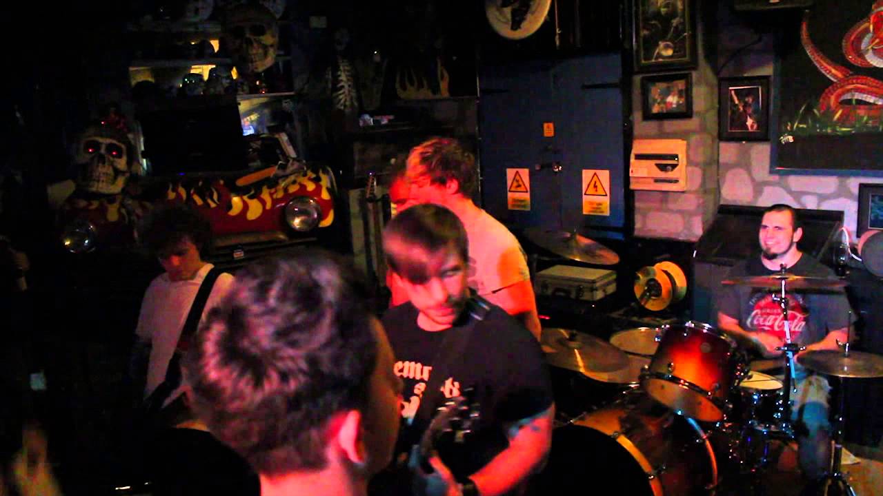 Lock Up Laura - Broken Man - YouTube