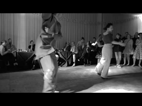 Marty & Miss Dee performing at VE Day Party — Bal Rat Mort 2017 by Radio Modern