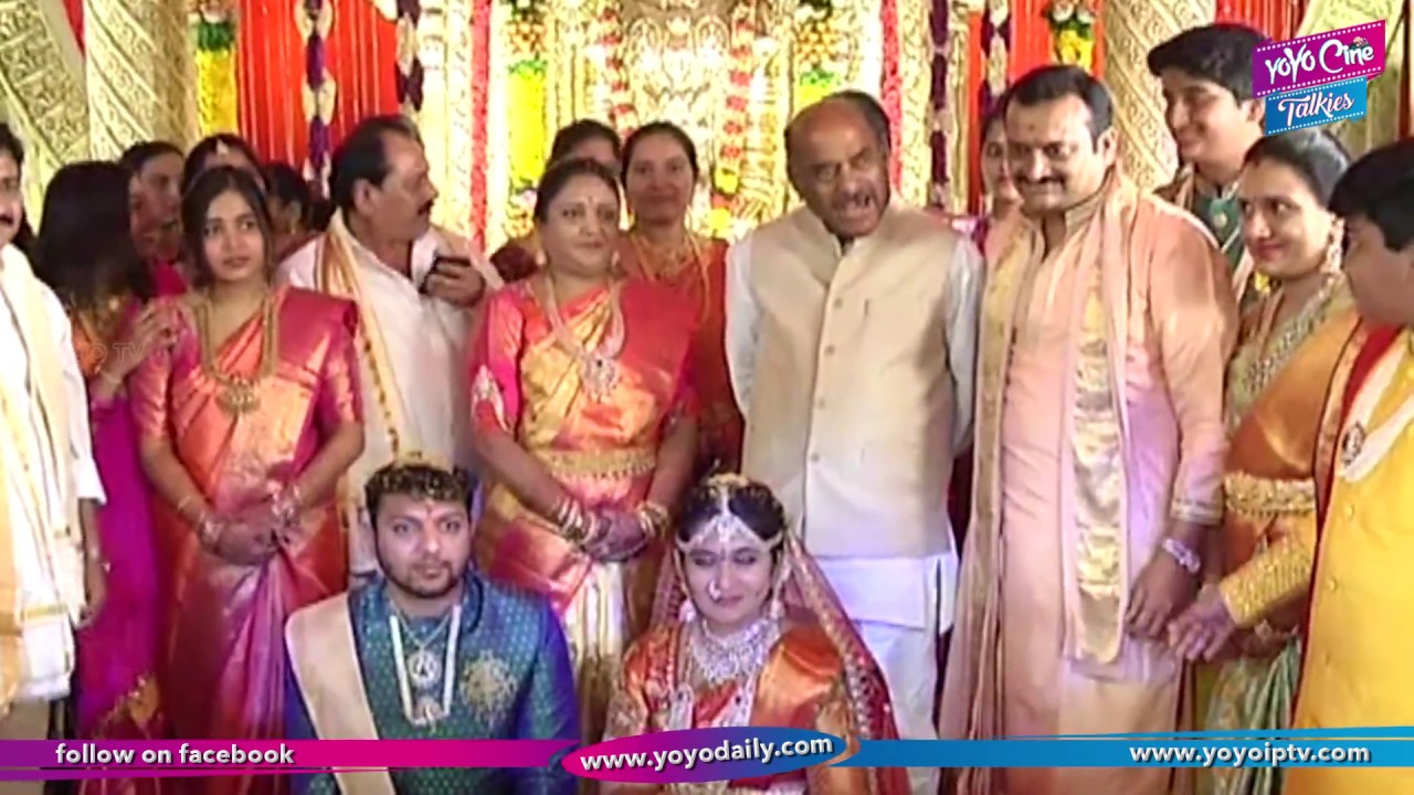 JC Diwakar Reddy And Others At Bandla ganesh Daughter Marriage ...