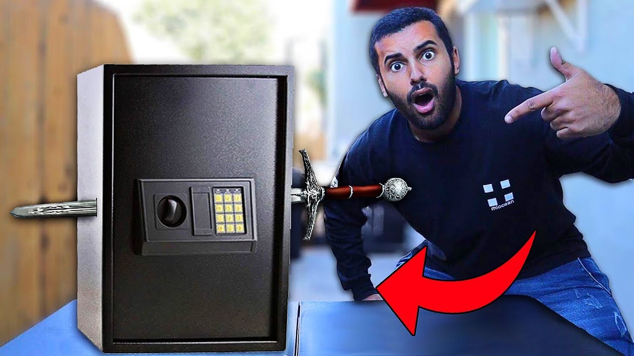 I Bought The WORST Rated SAFE On Amazon!! First To Break It Open WINS ...