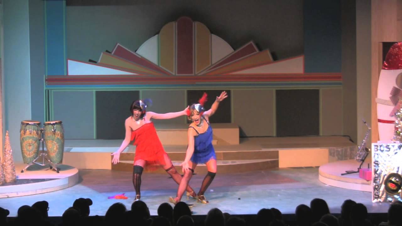 Busty Buskers - Silk E Gunz & Ginger Kittens - YouTube