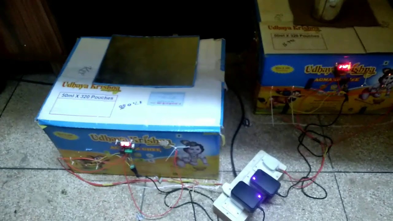 Homemade incubator - YouTube