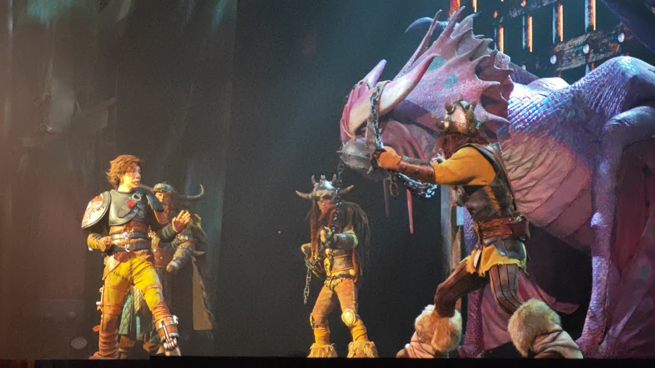 Untrainable How to Train a Dragon Universal Studios Beijing ヒックとドラゴン ...