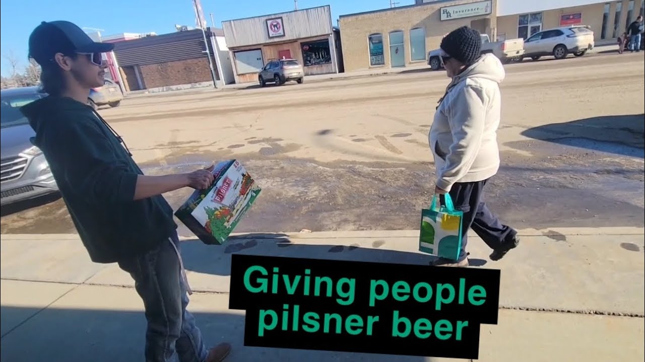 OFFERING RANDOM PEOPLE BEER - YouTube