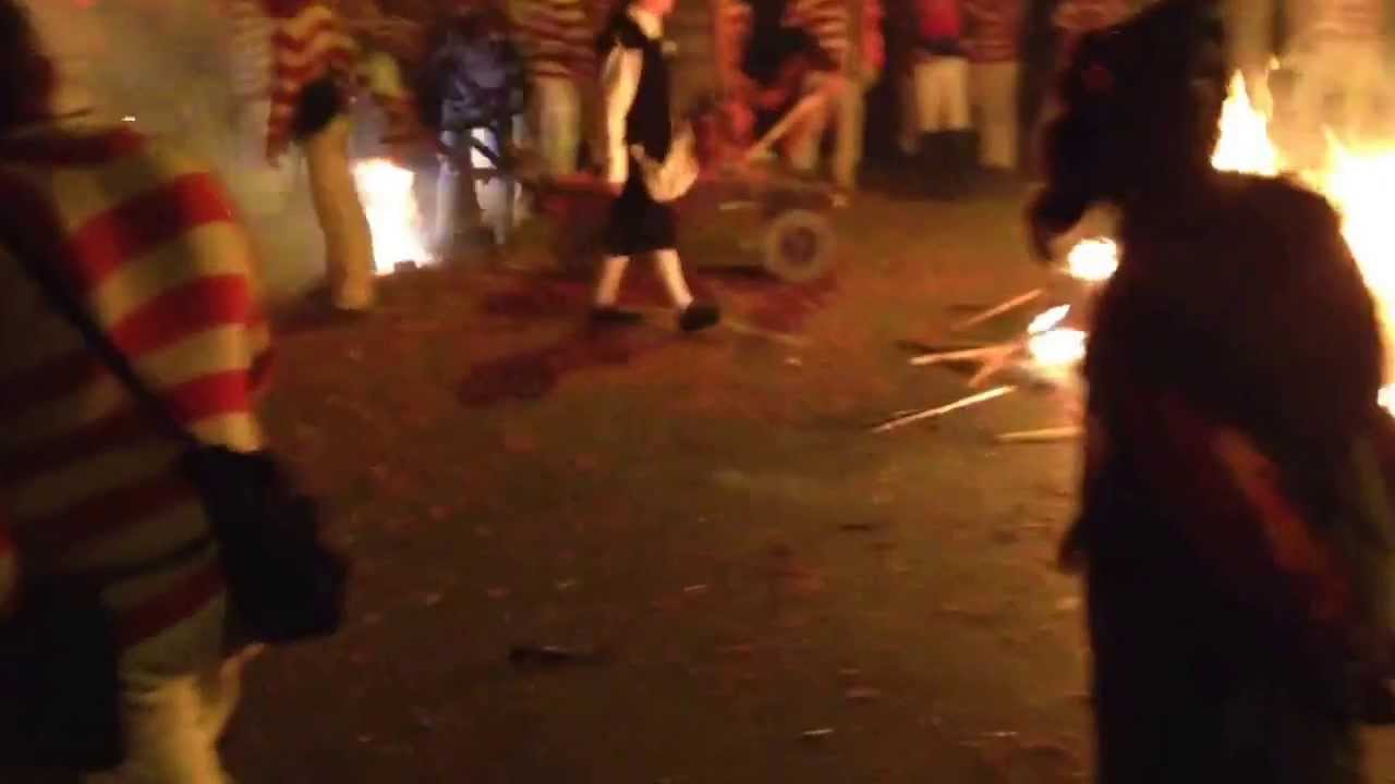 Lewes bonfire parade( Waterloo ) - YouTube